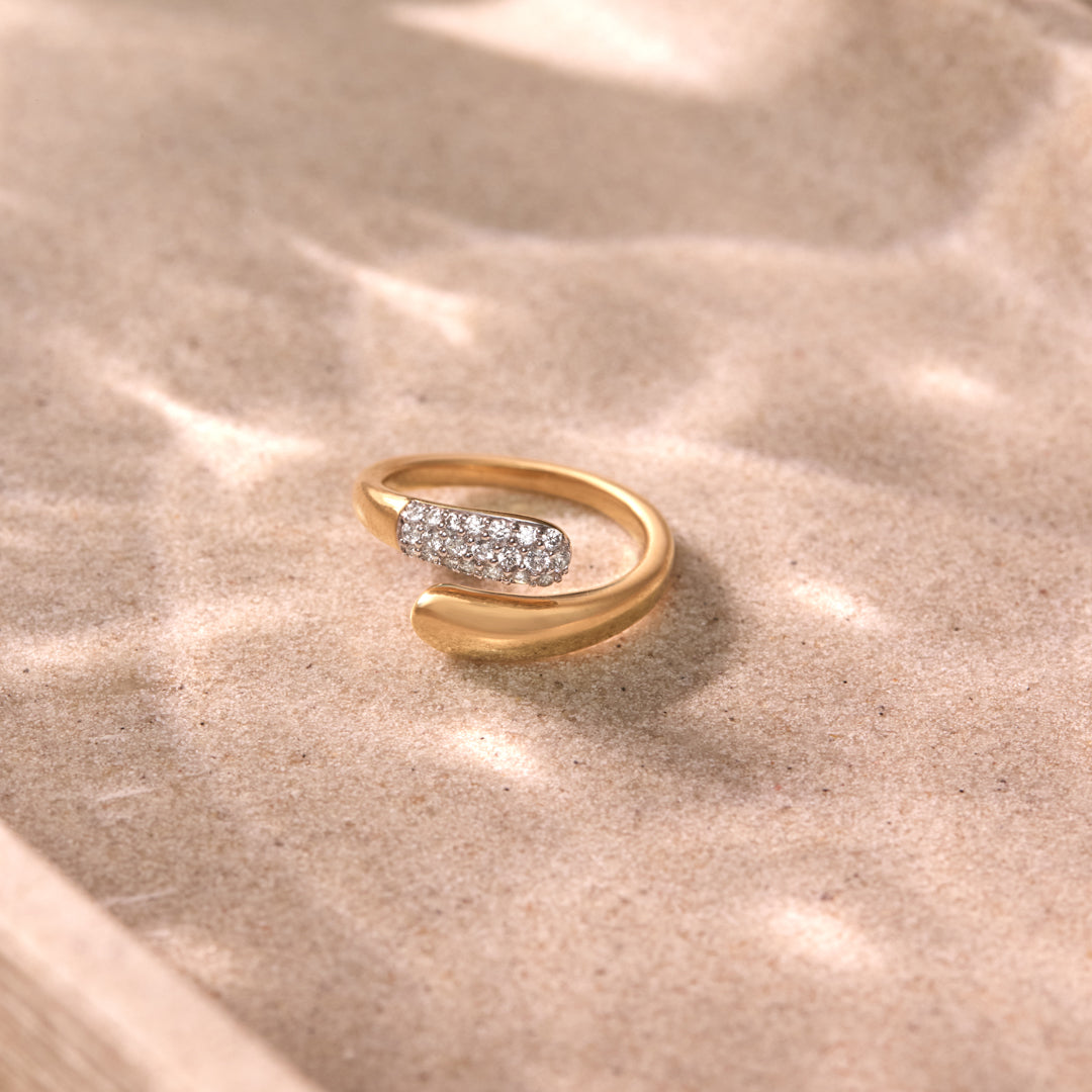 Radiant Flow Diamond Ring|14K Gold Vermeil Lab Grown Diamond|HYOU ...
